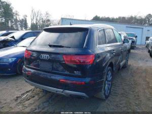 Blue Audi Q7 2017 in Klaipeda, with an engine capacity of 3.00 L and mileage of 121 thousand km for 8000 €, photo 4 on AUTOMOTO.COM.LV