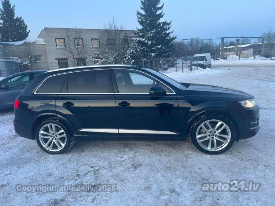 Zils Audi Q7 2017 Tallina, ar dzinēja tilpumu 3.00 L un nobraukumu 180 tūkst. km par 26500 €, foto 1 vietnē AUTOMOTO.COM.LV