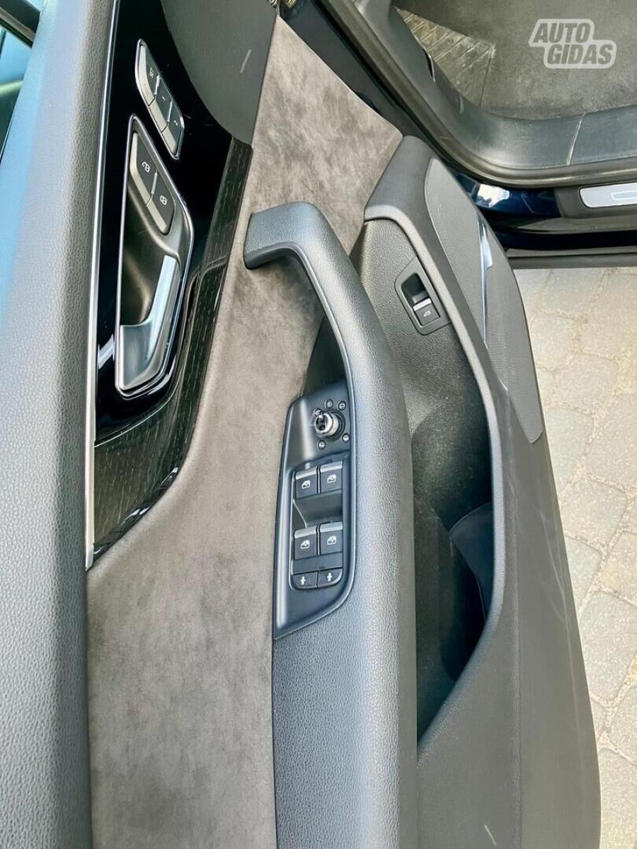 Zils Audi Q7 2017 Viļņa, ar dzinēja tilpumu 3.00 L un nobraukumu 147 tūkst. km par 29750 €, foto 24 vietnē AUTOMOTO.COM.LV