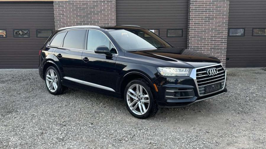 Blue Audi Q7 2017 in Vilnius, with an engine capacity of 3.00 L and mileage of 236 thousand km for 13300 €, photo 7 on AUTOMOTO.COM.LV