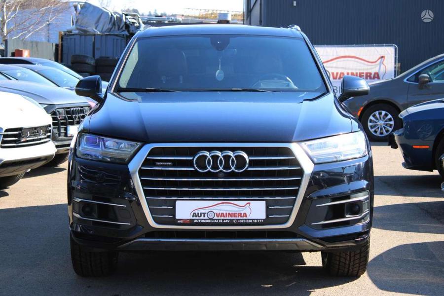 Blue Audi Q7 2017 in Vilnius, with an engine capacity of 3.00 L and mileage of 230 thousand km for 19999 €, photo 1 on AUTOMOTO.COM.LV