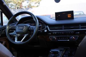 Blue Audi Q7 2017 in Vilnius, with an engine capacity of 3.00 L and mileage of 230 thousand km for 19999 €, photo 15 on AUTOMOTO.COM.LV