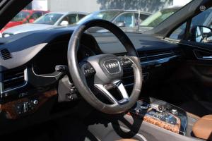 Blue Audi Q7 2017 in Vilnius, with an engine capacity of 3.00 L and mileage of 230 thousand km for 19999 €, photo 16 on AUTOMOTO.COM.LV