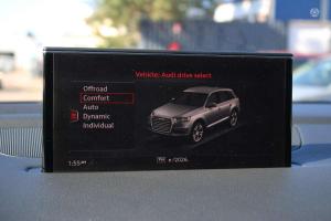 Blue Audi Q7 2017 in Vilnius, with an engine capacity of 3.00 L and mileage of 230 thousand km for 19999 €, photo 18 on AUTOMOTO.COM.LV