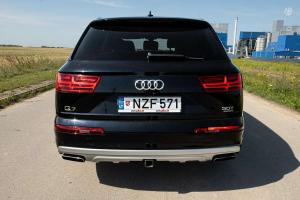 Zils Audi Q7 2017 Klaipėda, ar dzinēja tilpumu 3.00 L un nobraukumu 296 tūkst. km par 17500 €, foto 5 vietnē AUTOMOTO.COM.LV