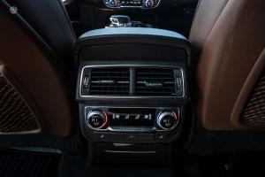 Zils Audi Q7 2017 Klaipėda, ar dzinēja tilpumu 3.00 L un nobraukumu 296 tūkst. km par 17500 €, foto 21 vietnē AUTOMOTO.COM.LV