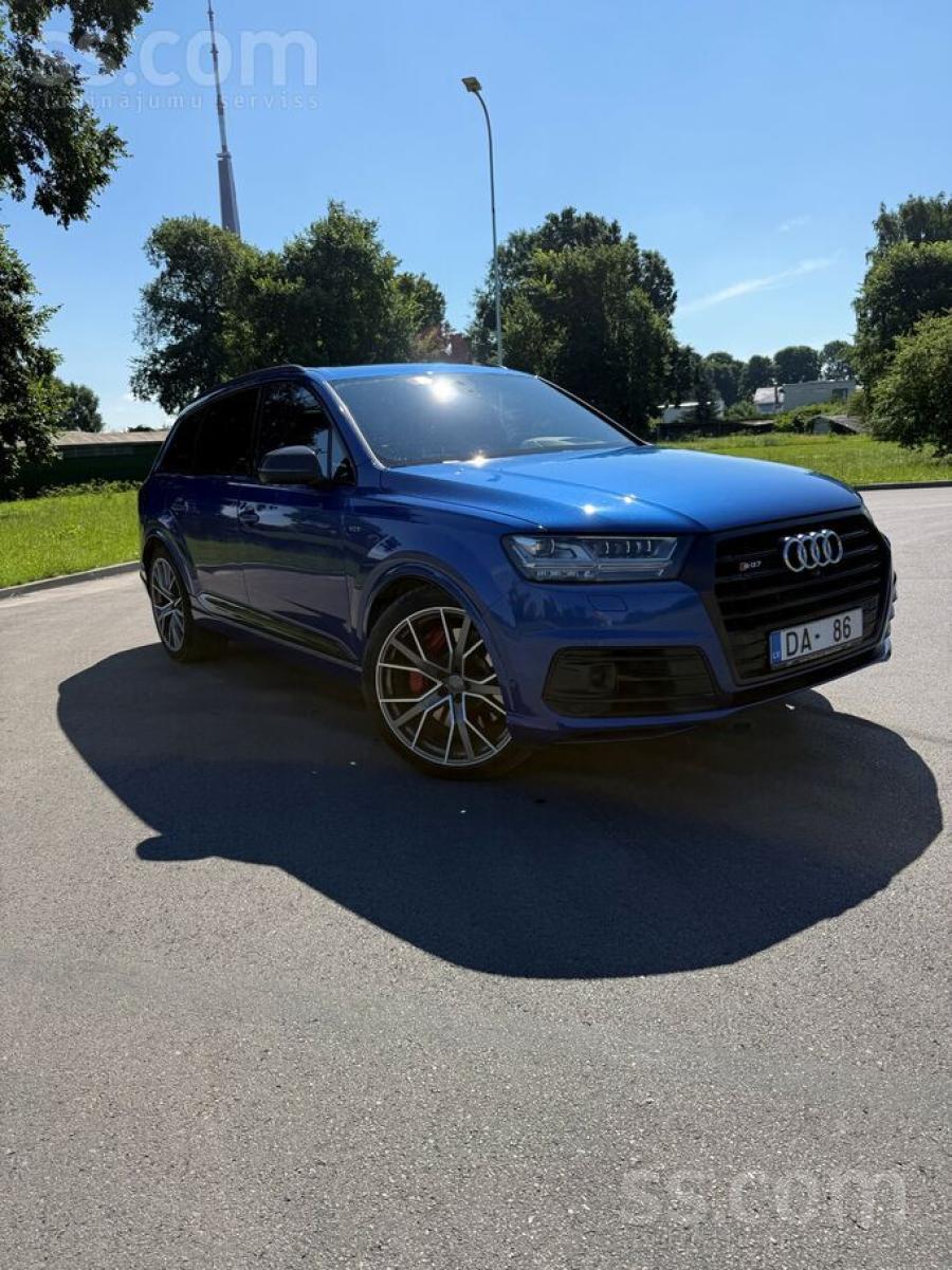 Blue Audi Q7 2017 in Riga, with an engine capacity of 4.00 L and mileage of 199 thousand km for 33000 €, photo 3 on AUTOMOTO.COM.LV