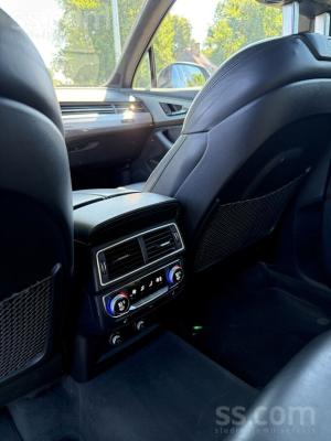 Blue Audi Q7 2017 in Riga, with an engine capacity of 4.00 L and mileage of 199 thousand km for 33000 €, photo 12 on AUTOMOTO.COM.LV