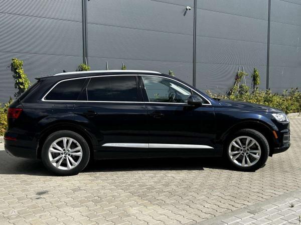 Audi Q7 2017 Viļņa vietnē Zils Audi Q7 2017 Viļņa, ar dzinēja tilpumu 1.98 L un nobraukumu 243 tūkst. km par 17900 €, foto 5 vietnē AUTOMOTO.COM.LV