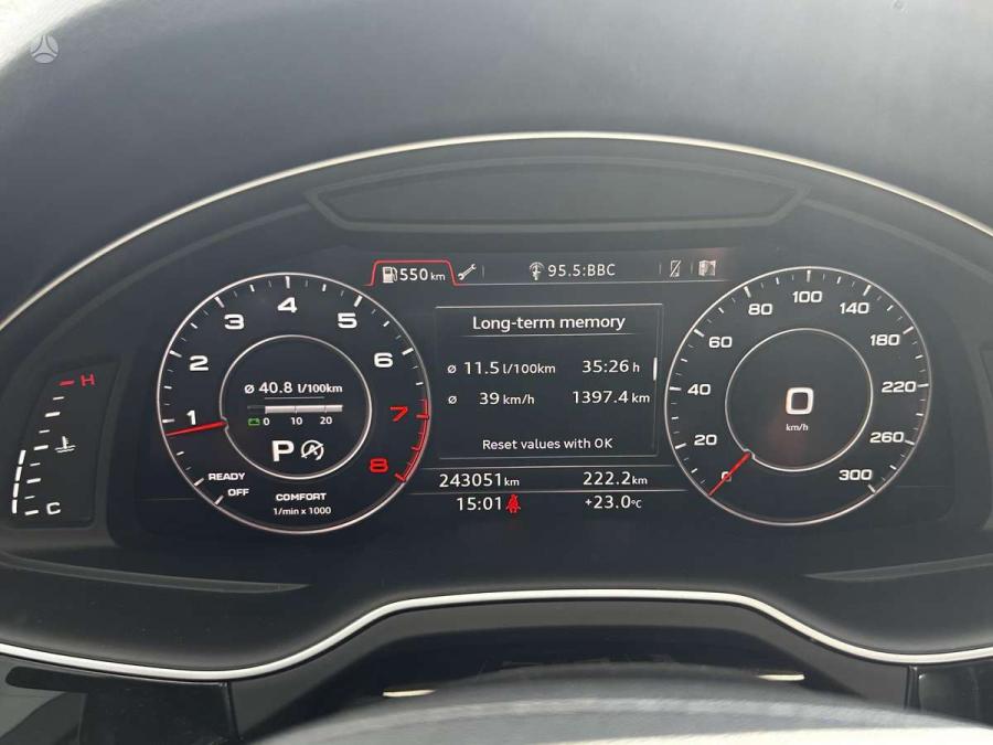 Blue Audi Q7 2017 in Vilnius, with an engine capacity of 1.98 L and mileage of 243 thousand km for 17900 €, photo 14 on AUTOMOTO.COM.LV