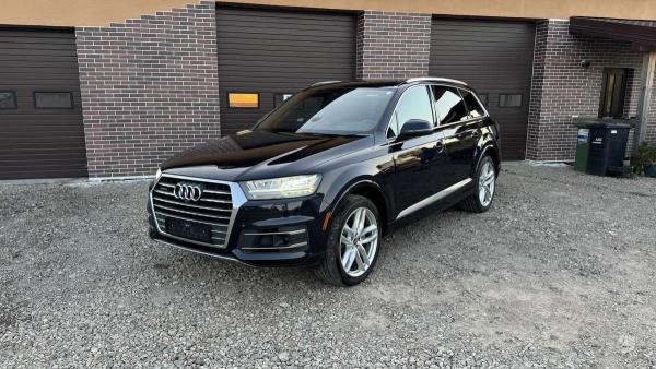 Audi Q7 2017 in Vilnius on AUTOMOTO.COM.LV Blue Audi Q7 2017 in Vilnius, with an engine capacity of 3.00 L and mileage of 236 thousand km for 11700 €, photo 1 on AUTOMOTO.COM.LV