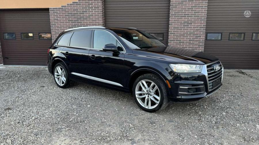 Blue Audi Q7 2017 in Vilnius, with an engine capacity of 3.00 L and mileage of 236 thousand km for 11700 €, photo 5 on AUTOMOTO.COM.LV