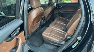 Blue Audi Q7 2017 in Vilnius, with an engine capacity of 3.00 L and mileage of 236 thousand km for 11700 €, photo 12 on AUTOMOTO.COM.LV