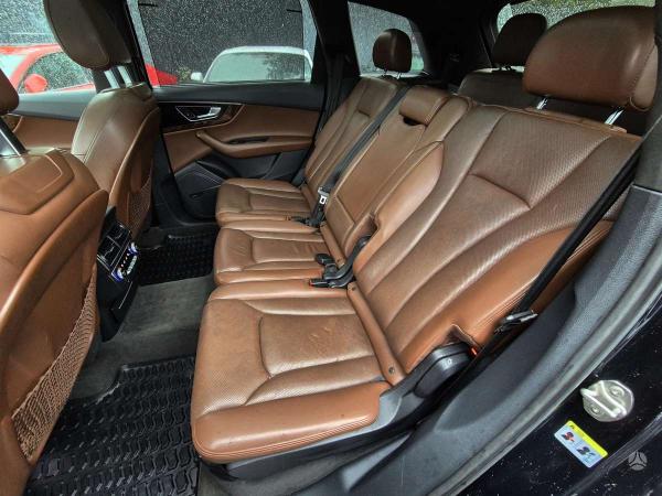 Zils Audi Q7 2017 Viļņa, ar dzinēja tilpumu 3.00 L un nobraukumu 231 tūkst. km par 19999 €, foto 10 vietnē AUTOMOTO.COM.LV