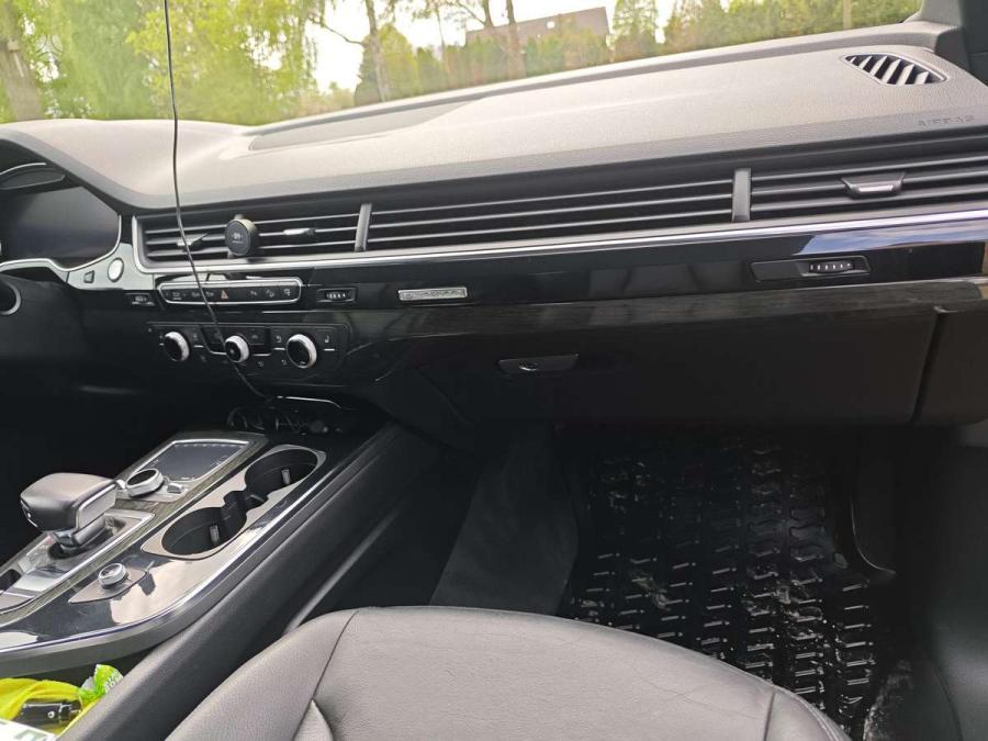 Zils Audi Q7 2017 Biržai, ar dzinēja tilpumu 3.00 L un nobraukumu 133 tūkst. km par 19500 €, foto 13 vietnē AUTOMOTO.COM.LV