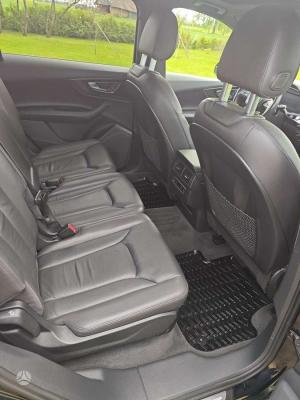 Zils Audi Q7 2017 Biržai, ar dzinēja tilpumu 3.00 L un nobraukumu 133 tūkst. km par 19500 €, foto 16 vietnē AUTOMOTO.COM.LV