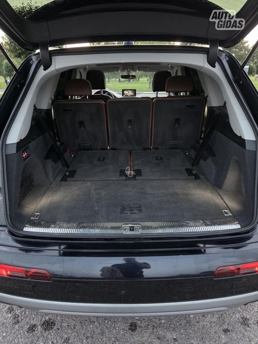 Blue Audi Q7 2017 in Kaunas, with an engine capacity of 3.00 L and mileage of 208 thousand km for 18000 €, photo 13 on AUTOMOTO.COM.LV