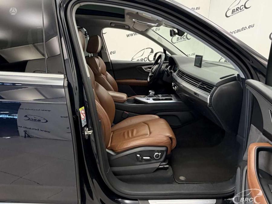 Blue Audi Q7 2018 in Vilnius, with an engine capacity of 2.97 L and mileage of 205 thousand km for 25500 €, photo 6 on AUTOMOTO.COM.LV