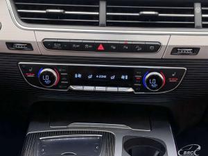 Blue Audi Q7 2018 in Vilnius, with an engine capacity of 2.97 L and mileage of 205 thousand km for 25500 €, photo 21 on AUTOMOTO.COM.LV