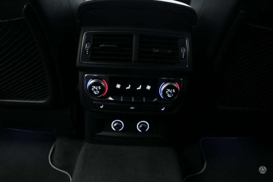 Zils Audi Q7 2018 Viļņa, ar dzinēja tilpumu 2.97 L un nobraukumu 153 tūkst. km par 29990 €, foto 18 vietnē AUTOMOTO.COM.LV