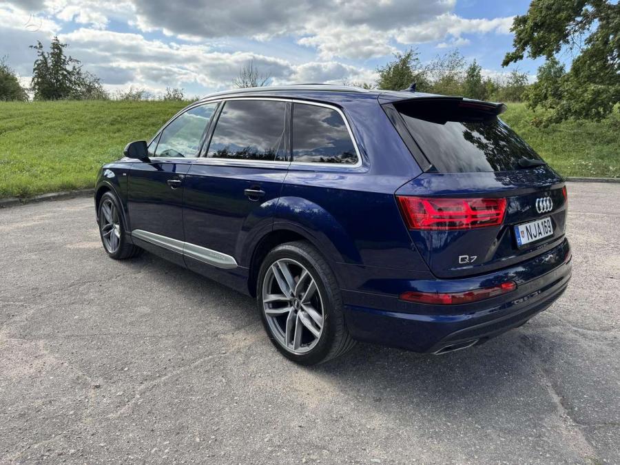 Zils Audi Q7 2018 Kauņa, ar dzinēja tilpumu 2.97 L un nobraukumu 153 tūkst. km par 30800 €, foto 4 vietnē AUTOMOTO.COM.LV
