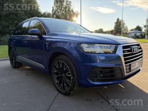 Blue Audi Q7 2018 in Riga, with an engine capacity of 3.00 L and mileage of 172 thousand km for 28900 €, photo 4 on AUTOMOTO.COM.LV