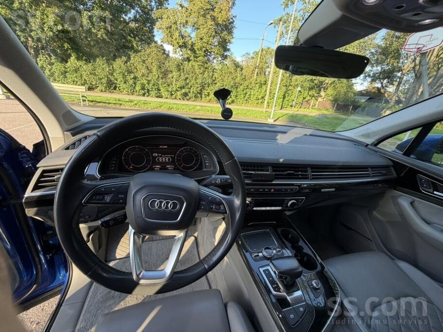 Blue Audi Q7 2018 in Riga, with an engine capacity of 3.00 L and mileage of 172 thousand km for 28900 €, photo 10 on AUTOMOTO.COM.LV