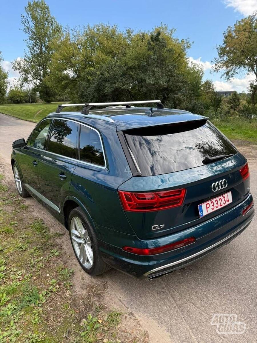 Blue Audi Q7 2018 in Vilnius, with an engine capacity of 3.00 L and mileage of 242 thousand km for 21400 €, photo 5 on AUTOMOTO.COM.LV
