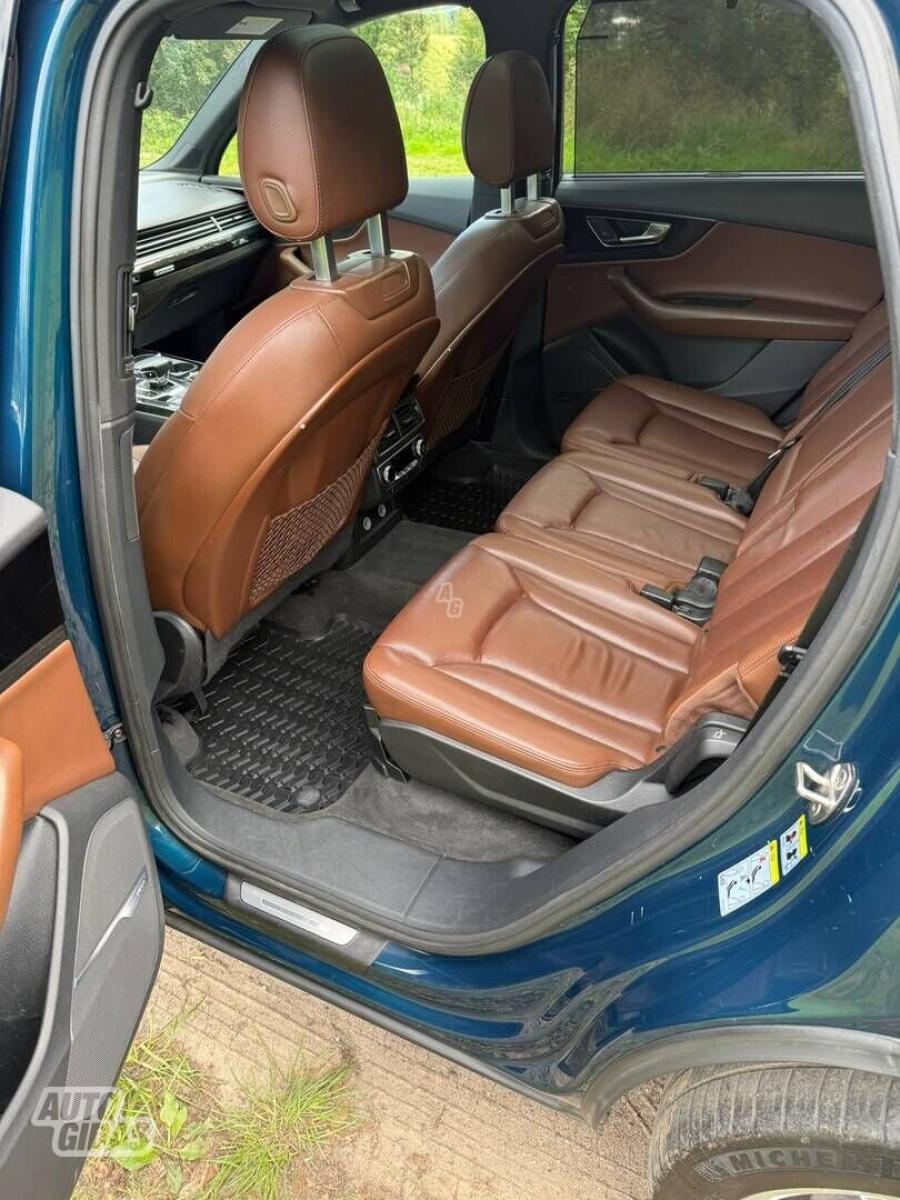 Blue Audi Q7 2018 in Vilnius, with an engine capacity of 3.00 L and mileage of 242 thousand km for 21400 €, photo 19 on AUTOMOTO.COM.LV