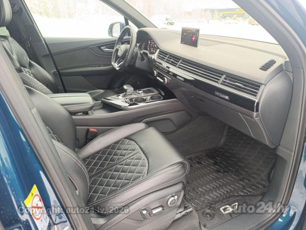 Zils Audi Q7 2019 Tallina, ar dzinēja tilpumu 3.00 L un nobraukumu 102 tūkst. km par 43000 €, foto 10 vietnē AUTOMOTO.COM.LV