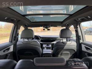 Zils Audi Q7 2020 Saldus, ar dzinēja tilpumu 3.00 L un nobraukumu 160 tūkst. km par 34990 €, foto 14 vietnē AUTOMOTO.COM.LV