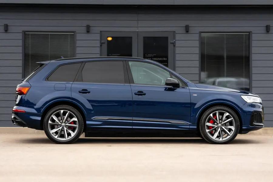 Zils Audi Q7 2020 Jelgava, ar dzinēja tilpumu 3.00 L un nobraukumu 119 tūkst. km par 52750 €, foto 7 vietnē AUTOMOTO.COM.LV