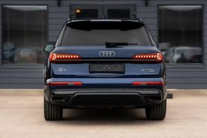Zils Audi Q7 2020 Jelgava, ar dzinēja tilpumu 3.00 L un nobraukumu 119 tūkst. km par 52750 €, foto 8 vietnē AUTOMOTO.COM.LV
