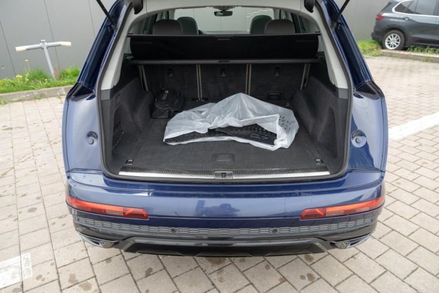Blue Audi Q7 2020 in Vilnius, with an engine capacity of 3.00 L and mileage of 102 thousand km for 46250 €, photo 21 on AUTOMOTO.COM.LV