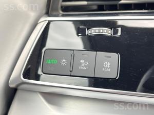 Zils Audi Q7 2021 Rīga, ar dzinēja tilpumu 3.00 L un nobraukumu 128 tūkst. km par 34300 €, foto 20 vietnē AUTOMOTO.COM.LV