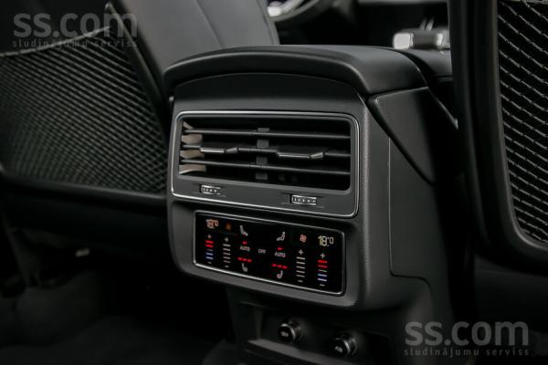 Zils Audi Q7 2022 Tukums, ar dzinēja tilpumu 3.00 L un nobraukumu 42 tūkst. km par 49990 €, foto 8 vietnē AUTOMOTO.COM.LV
