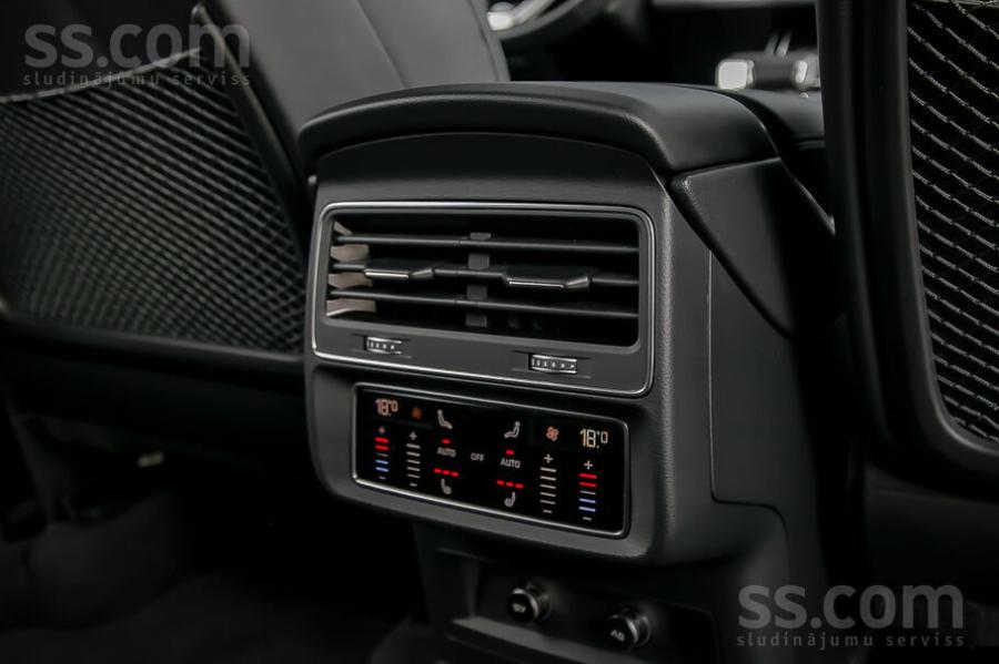 Blue Audi Q7 2022 in Tukums, with an engine capacity of 3.00 L and mileage of 42 thousand km for 49990 €, photo 9 on AUTOMOTO.COM.LV