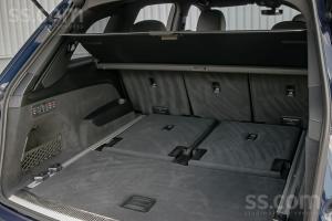 Blue Audi Q7 2022 in Tukums, with an engine capacity of 3.00 L and mileage of 42 thousand km for 49990 €, photo 11 on AUTOMOTO.COM.LV