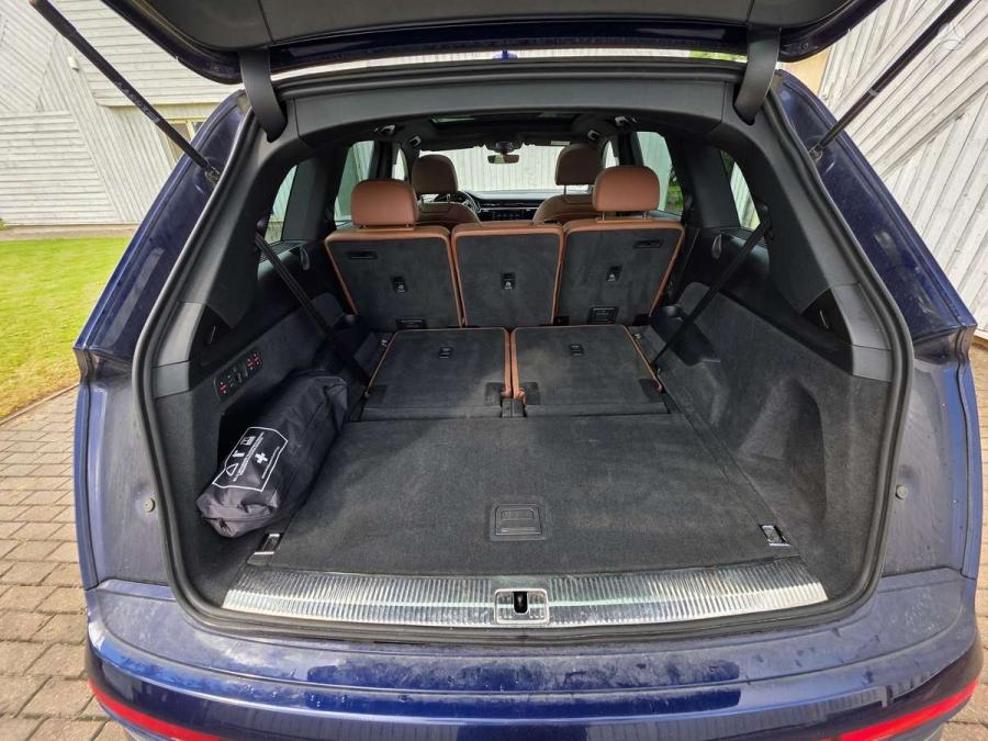 Zils Audi Q7 2022 Viļņa, ar dzinēja tilpumu 3.00 L un nobraukumu 107 tūkst. km par 45999 €, foto 16 vietnē AUTOMOTO.COM.LV