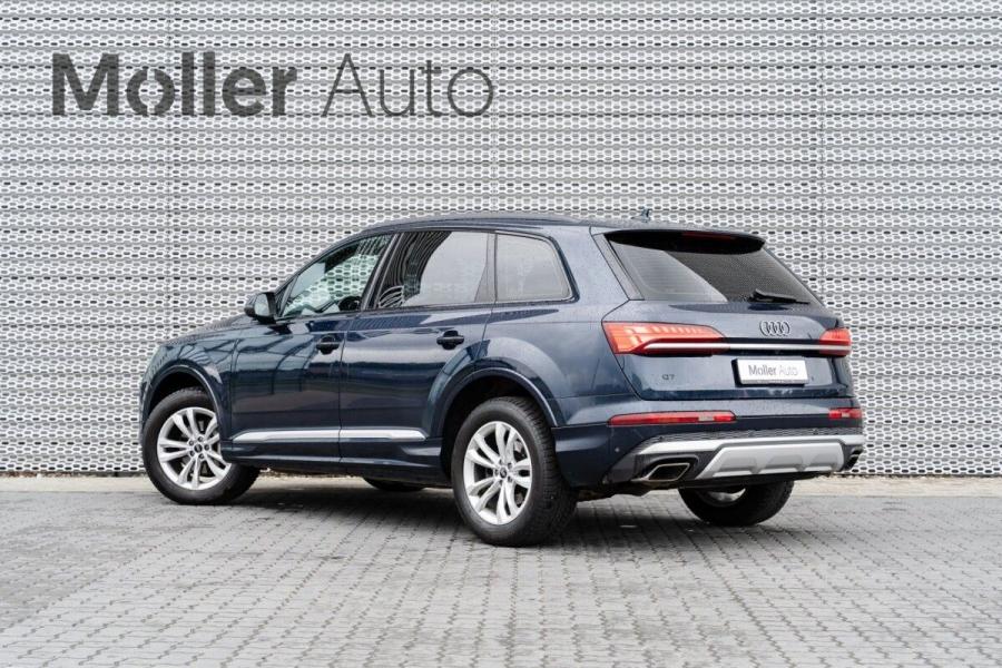 Blue Audi Q7 2024 in Marupe, with an engine capacity of 3.00 L and mileage of 73 thousand km for 53200 €, photo 4 on AUTOMOTO.COM.LV