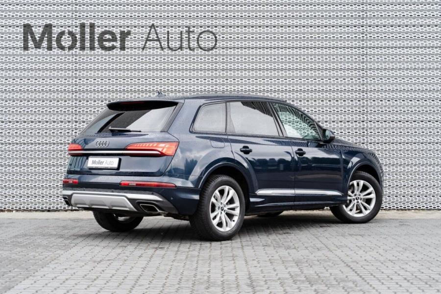 Blue Audi Q7 2024 in Marupe, with an engine capacity of 3.00 L and mileage of 73 thousand km for 53200 €, photo 5 on AUTOMOTO.COM.LV