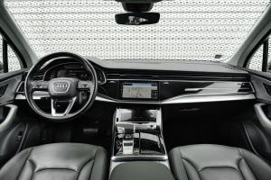 Blue Audi Q7 2024 in Marupe, with an engine capacity of 3.00 L and mileage of 73 thousand km for 53200 €, photo 7 on AUTOMOTO.COM.LV