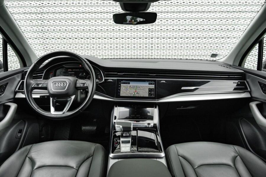Blue Audi Q7 2024 in Marupe, with an engine capacity of 3.00 L and mileage of 73 thousand km for 53200 €, photo 7 on AUTOMOTO.COM.LV