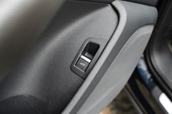 Zils Audi Q7 2024 Mārupe, ar dzinēja tilpumu 3.00 L un nobraukumu 73 tūkst. km par 53200 €, foto 8 vietnē AUTOMOTO.COM.LV