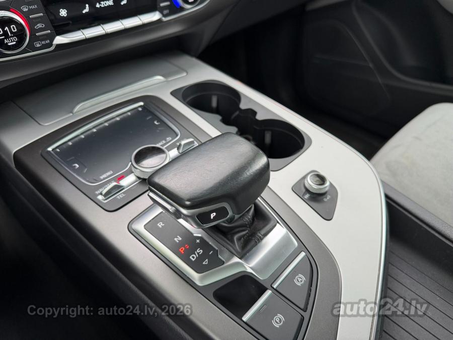 Zils Audi Q7 2016 Tallina, ar dzinēja tilpumu 3.00 L un nobraukumu 198 tūkst. km par 27990 €, foto 22 vietnē AUTOMOTO.COM.LV