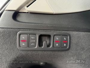 Zils Audi Q7 2016 Tallina, ar dzinēja tilpumu 3.00 L un nobraukumu 198 tūkst. km par 27990 €, foto 25 vietnē AUTOMOTO.COM.LV