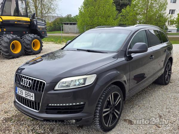 Brown Audi Q7 2007 in Tartu, with an engine capacity of 3.00 L and mileage of 466 thousand km for 4500 €, photo 3 on AUTOMOTO.COM.LV