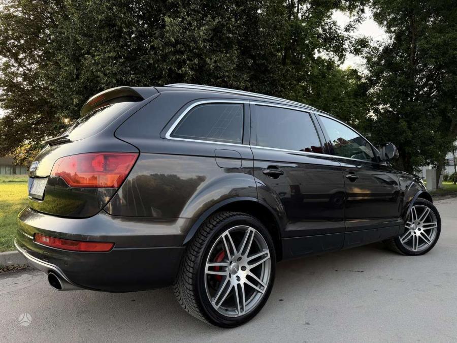 Brown Audi Q7 2007 in Kaunas, with an engine capacity of 2.97 L and mileage of 363 thousand km for 6950 €, photo 5 on AUTOMOTO.COM.LV