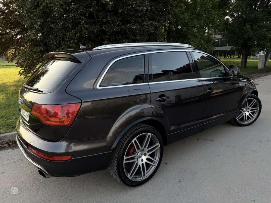 Brown Audi Q7 2007 in Kaunas, with an engine capacity of 2.97 L and mileage of 363 thousand km for 6950 €, photo 32 on AUTOMOTO.COM.LV