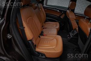 Brown Audi Q7 2009 in Tukums, with an engine capacity of 4.20 L and mileage of 0 thousand km for 13550 €, photo 13 on AUTOMOTO.COM.LV